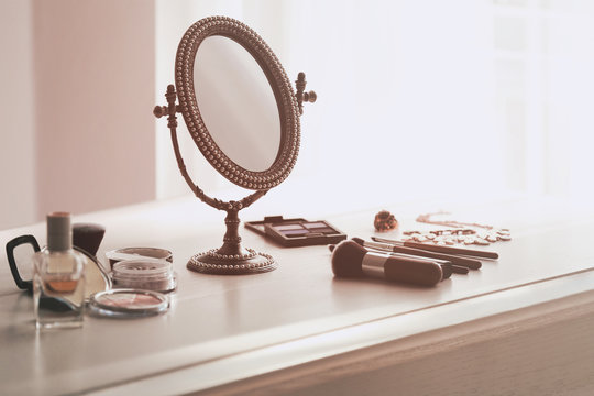 Vintage Make Up Table Images – Browse 35,507 Stock Photos, Vectors, and ...