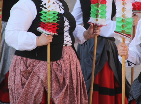 รูปภาพVascongadas – เลือกดูภาพถ่ายสต็อก เวกเตอร์ และวิดีโอ1,358 | Adobe ...
