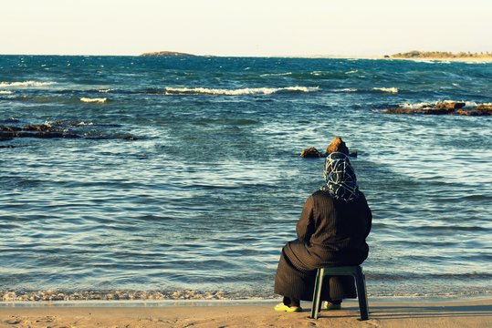 「Arabka」の写真素材 | 21件の無料イラスト画像 | Adobe Stock