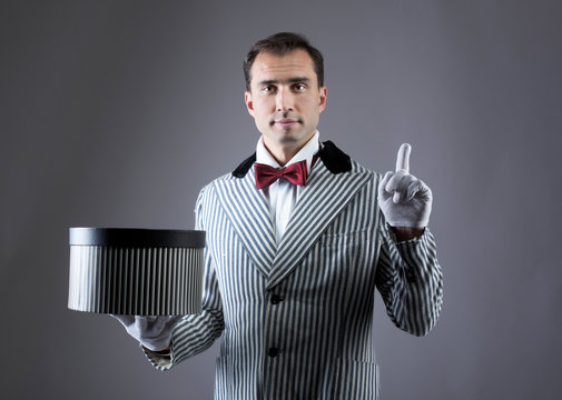 Imágenes de Magician Box: descubre bancos de fotos, ilustraciones ...