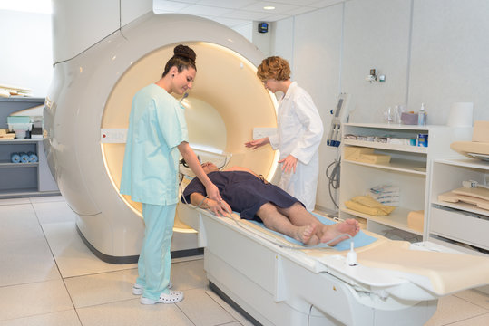 Ct-Scan - Images et vidéos libres de droits | Adobe Stock
