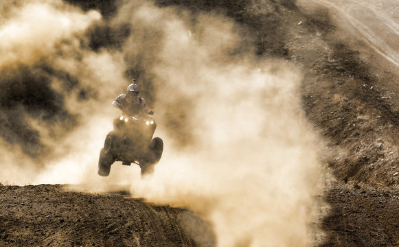 Atv bilder – Bläddra bland 22,617 stockfoton, vektorer och videor ...