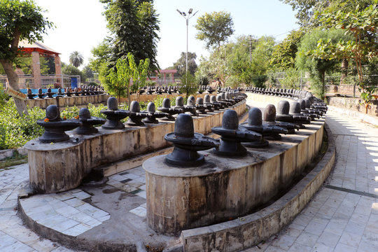 Shivling Images – Browse 3,272 Stock Photos, Vectors, and Video | Adobe ...