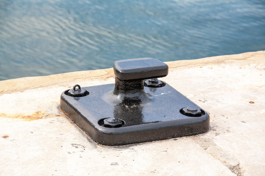 "Bite D'amarrage" Imagens – Procure 34 fotos, vetores e vídeos | Adobe ...