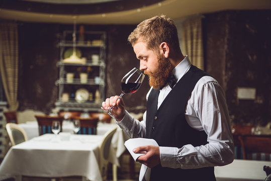 Critic Images – Browse 12,075 Stock Photos, Vectors, and Video | Adobe ...