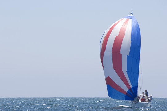 รูปภาพSpinnaker – เลือกดูภาพถ่ายสต็อก เวกเตอร์ และวิดีโอ3,340 | Adobe Stock