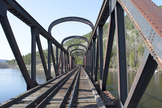"Train Bridge" Images – Browse 2,420 Stock Photos, Vectors, and Video ...