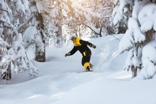 Off-Piste Images – Browse 5,158 Stock Photos, Vectors, and Video ...