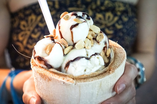 Iskrem Bilder – Durchsuchen 813 Archivfotos, Vektorgrafiken und Videos ...