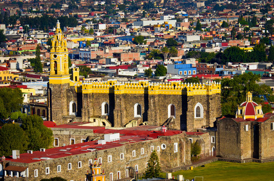 Imágenes de Cholula: descubre bancos de fotos, ilustraciones, vectores ...