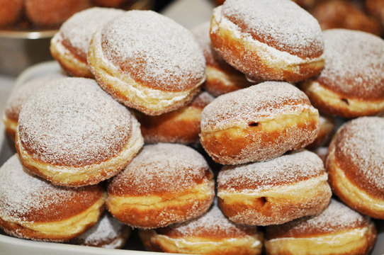 Puffel bilder – Bläddra bland 159 stockfoton, vektorer och videor ...