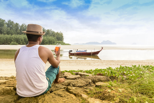 รูปภาพSecluded – เลือกดูภาพถ่ายสต็อก เวกเตอร์ และวิดีโอ253,763 | Adobe ...