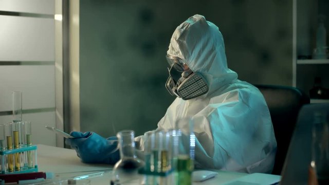 Chemistry Lab, Chemistry Lab Accident Images – Browse 2,851 Stock ...