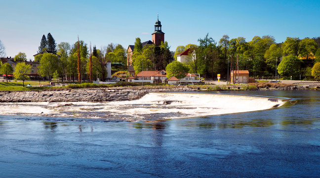 「Kongsberg」の写真素材 | 730件の無料イラスト画像 | Adobe Stock