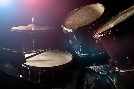 Perkussion Bilder – Durchsuchen 98,158 Archivfotos, Vektorgrafiken und ...