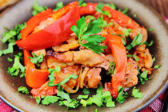 「Tushonka」の画像 - 41 件の Stock 写真、ベクターおよびビデオ | Adobe Stock