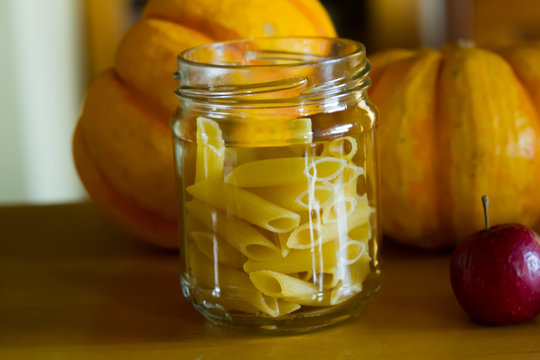 「Lanch」の写真素材 | 2,442件の無料イラスト画像 | Adobe Stock