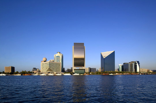 Skiline Bilder – Durchsuchen 358 Archivfotos, Vektorgrafiken und Videos ...