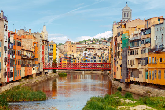 รูปภาพGerona – เลือกดูภาพถ่ายสต็อก เวกเตอร์ และวิดีโอ61,506 | Adobe Stock