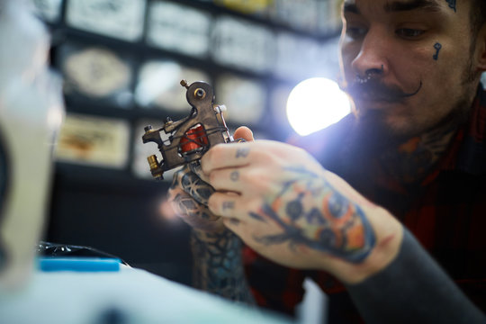 Tattoo-Machine Images – Browse 193 Stock Photos, Vectors, and Video ...