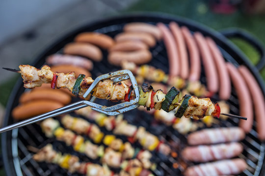 Grilling Birthday Bilder – Durchsuchen 13,006 Archivfotos ...