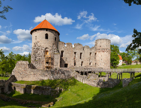 Cesis Bilder – Durchsuchen 3,776 Archivfotos, Vektorgrafiken und Videos ...