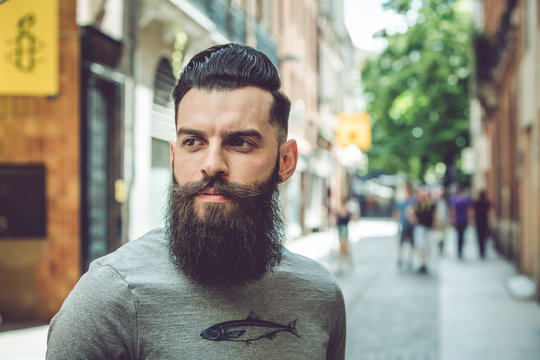 รูปภาพBarbe – เลือกดูภาพถ่ายสต็อก เวกเตอร์ และวิดีโอ6,788 | Adobe Stock