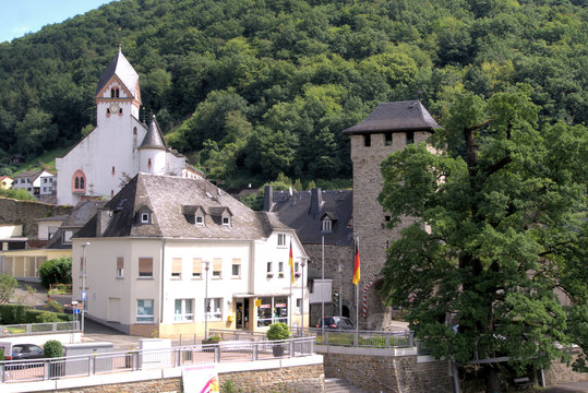 Evg bilder – Bläddra bland 124 stockfoton, vektorer och videor | Adobe ...