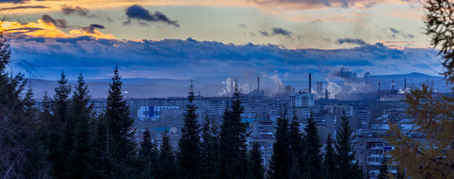 Imágenes de Tagil: descubre bancos de fotos, ilustraciones, vectores y ...