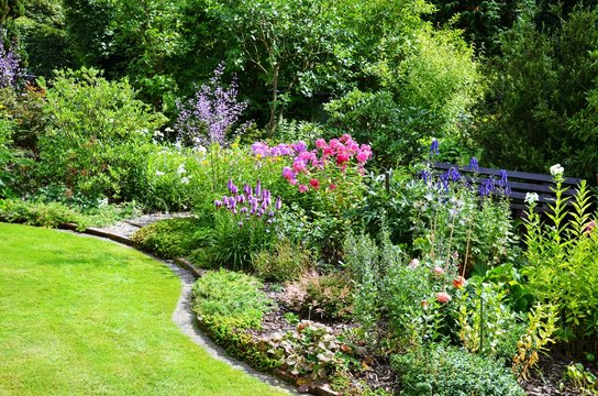 「Gartenbild」の写真素材 | 144件の無料イラスト画像 | Adobe Stock