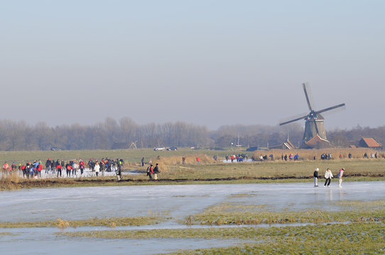 รูปภาพScating – เลือกดูภาพถ่ายสต็อก เวกเตอร์ และวิดีโอ48,471 | Adobe Stock