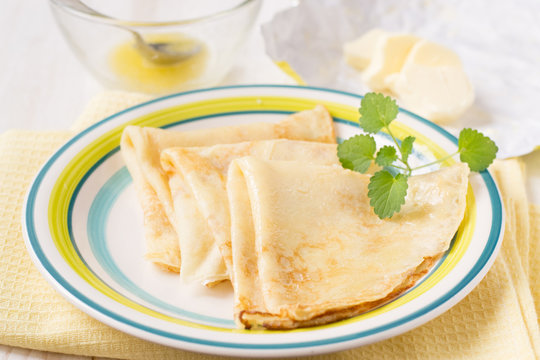 Crep Bilder – Durchsuchen 2,147 Archivfotos, Vektorgrafiken und Videos ...