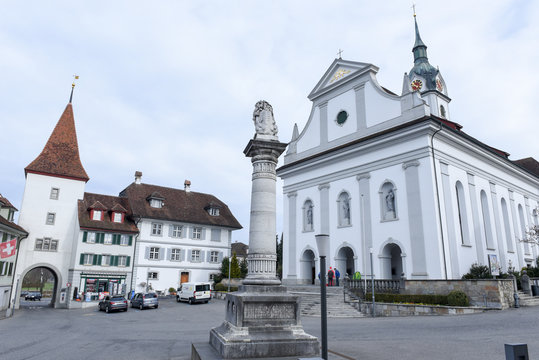 Winkelried Bilder – Durchsuchen 62 Archivfotos, Vektorgrafiken und ...