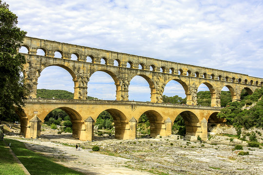 รูปภาพAquadukt – เลือกดูภาพถ่ายสต็อก เวกเตอร์ และวิดีโอ105 | Adobe Stock