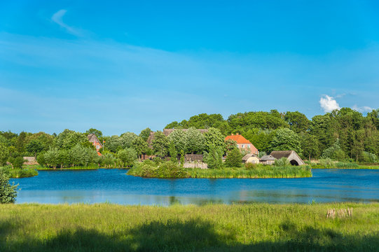 Slawe Bilder – Durchsuchen 47 Archivfotos, Vektorgrafiken und Videos ...