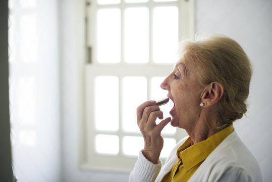 Ausgehen Bilder – Durchsuchen 97,237 Archivfotos, Vektorgrafiken und ...