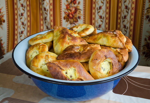 Uchpuchmak Images – Browse 264 Stock Photos, Vectors, and Video | Adobe ...