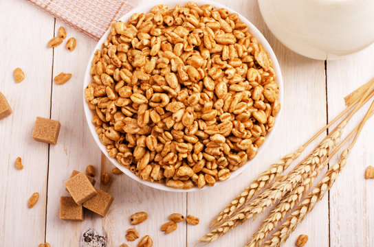 Puffed Images – Parcourir 218,859 le catalogue de photos, vecteurs et ...