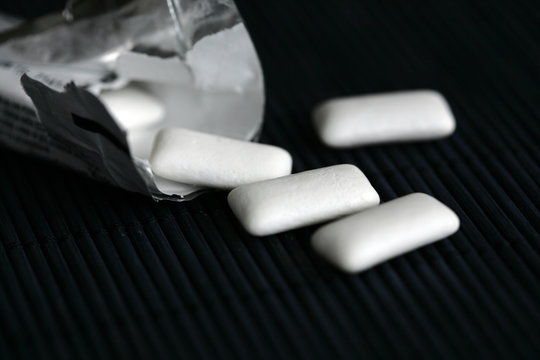 Kaugummipackung Bilder – Durchsuchen 7,417 Archivfotos, Vektorgrafiken ...