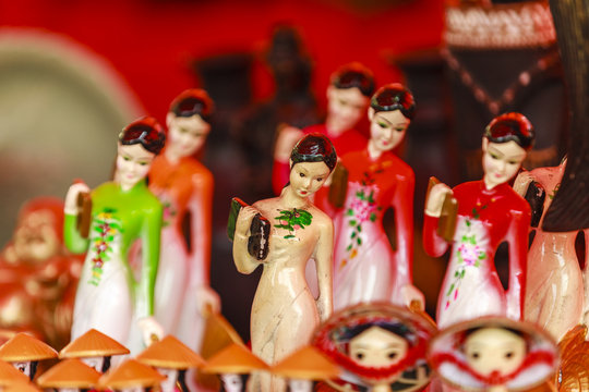 Puppet Show Stage Bilder – Durchsuchen 1,555 Archivfotos ...