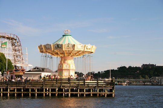 Karusell 이미지 – 찾아보기 844 스톡 사진, 벡터 및 비디오 | Adobe Stock