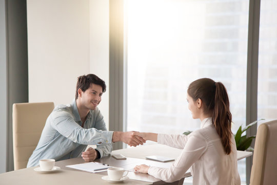 Negotiation Closing Agreement Images – Browse 3,501 Stock Photos ...