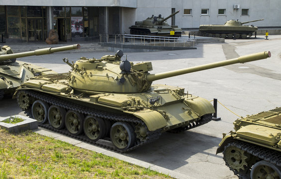 รูปภาพT-55 – เลือกดูภาพถ่ายสต็อก เวกเตอร์ และวิดีโอ156 | Adobe Stock