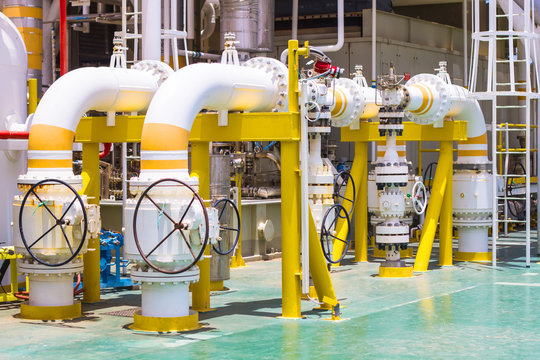 Oil And Gas Relief Valve Images – Browse 723 Stock Photos, Vectors, and ...