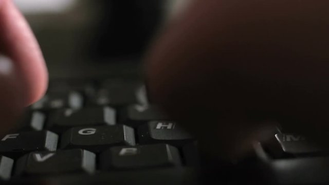 Afbeeldingen over "Blind Typing" – Blader in stockfoto's, vectoren en video's over 35 | Adobe Stock