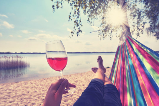 Chillen Bilder – Durchsuchen 26,476 Archivfotos, Vektorgrafiken und ...