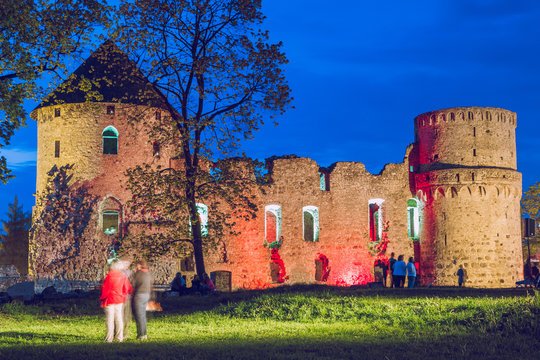 Cesis Bilder – Durchsuchen 4,271 Archivfotos, Vektorgrafiken und Videos ...