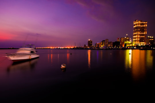 "Manila Bay" Images – Browse 512 Stock Photos, Vectors, and Video ...