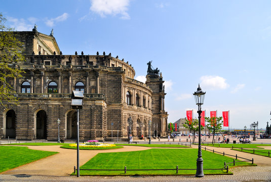 「Rabatten」の画像 - 1,467 件の Stock 写真、ベクターおよびビデオ | Adobe Stock