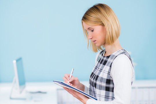 Inventur-Bilder: Stock-Fotos & -Videos. | Adobe Stock